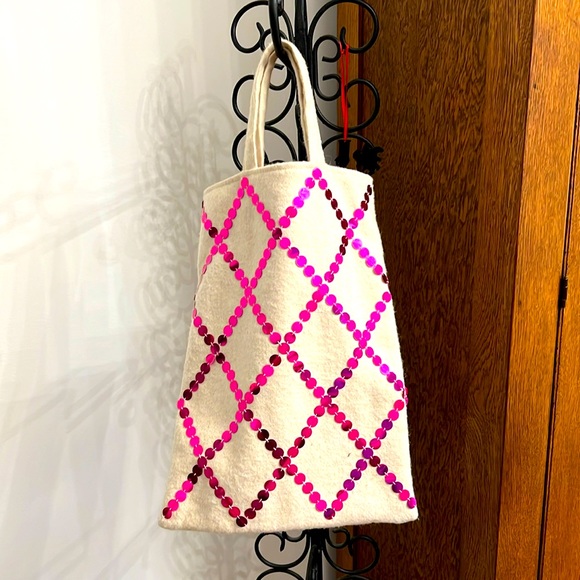 isi | Bags | Isi Tote Bag | Poshmark